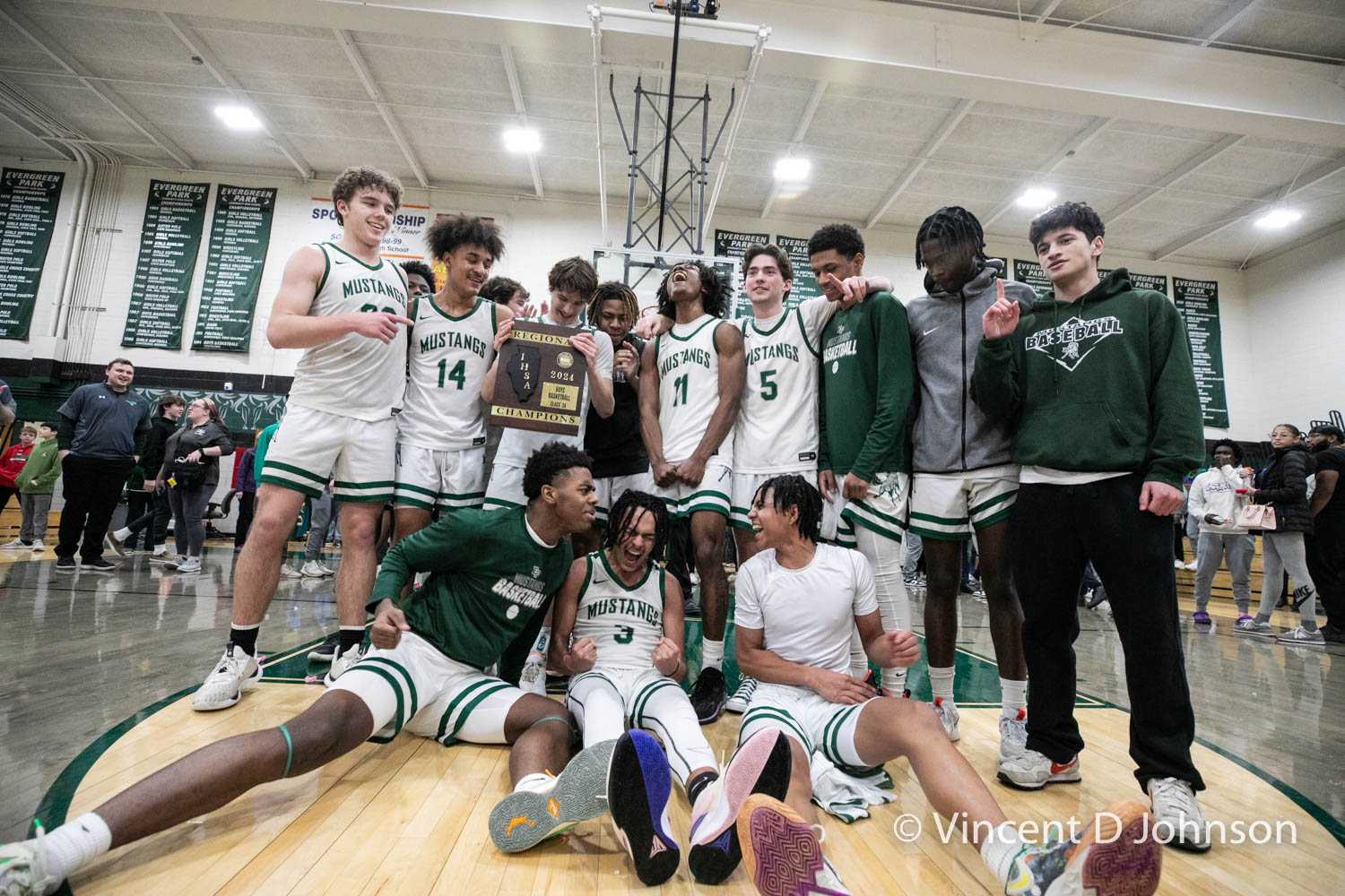 Photo Gallery: Basketball, 2024 3A Regional Final, Hillcrest vs ...